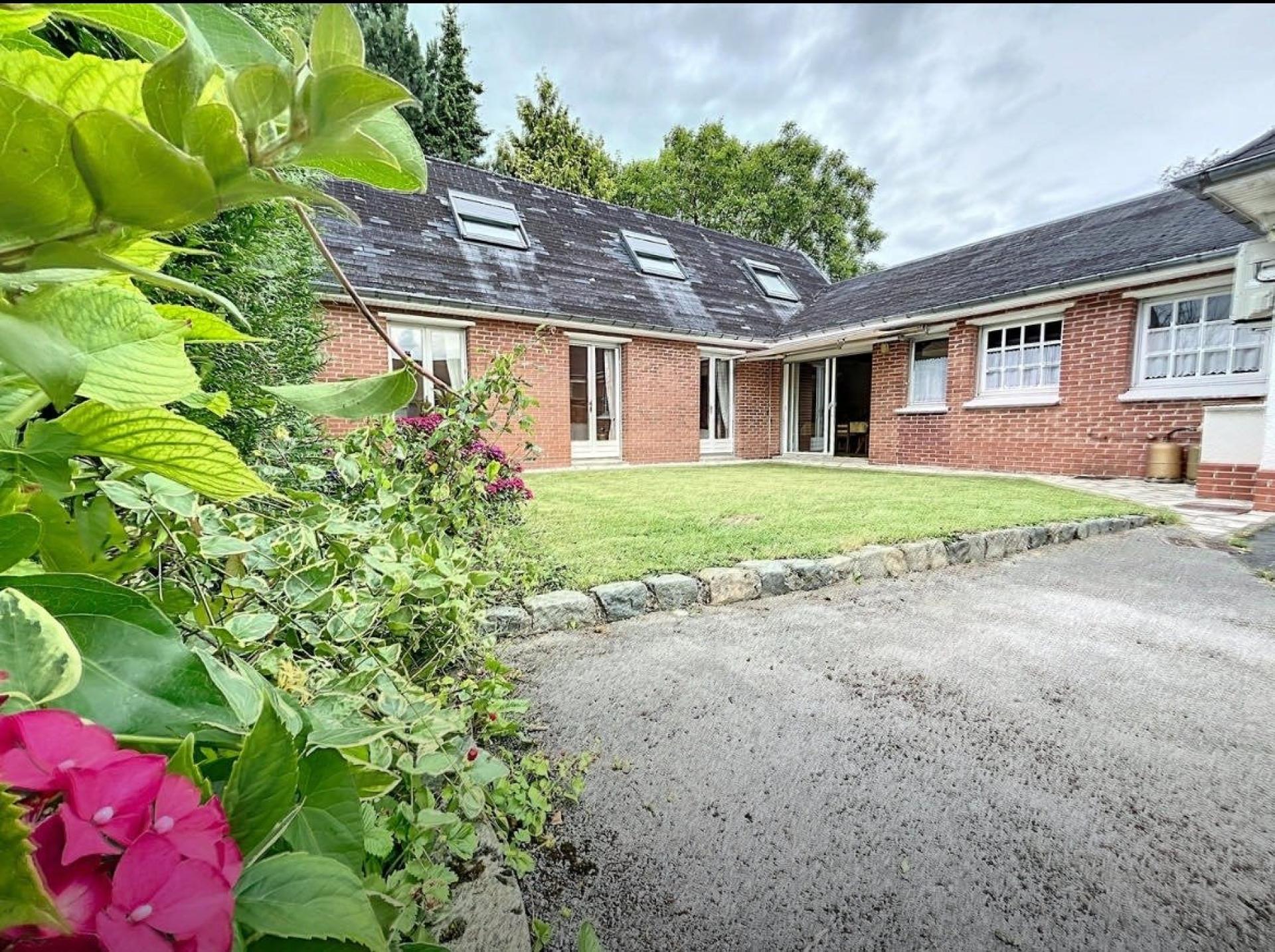 Conseillère immobilière SAFTI Valérie DEBUISELLE BARLIN (62620) | SAFTI