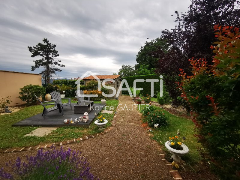 Vente de maison 5 pièces à Estrablin 38780 : 135m², prix 279 000 €. Réf ...